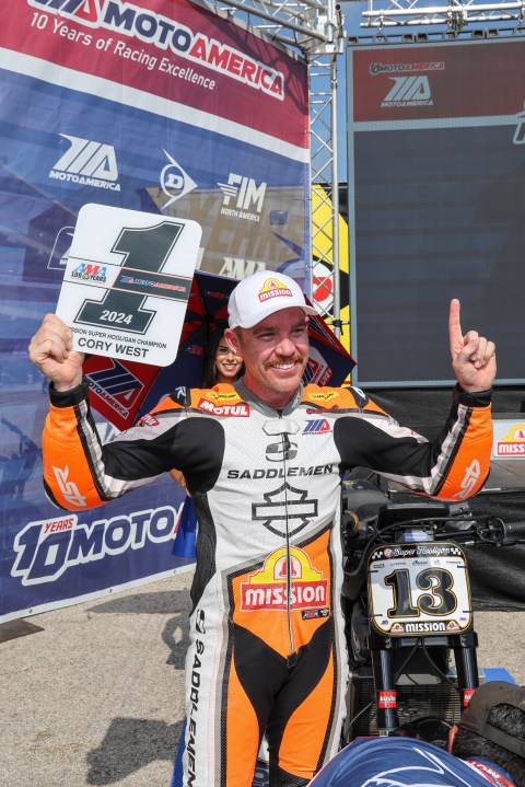 National motorcycle champion shares story from Eureka Springs to ...