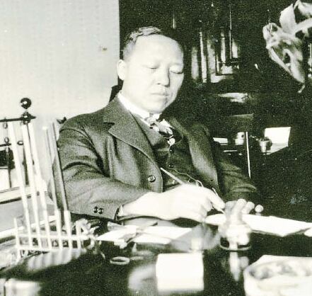 Korean memorial draws 30 US media outlets