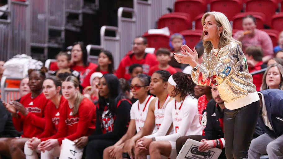 Red Raider Fans Wish No. 4 this Holiday Season