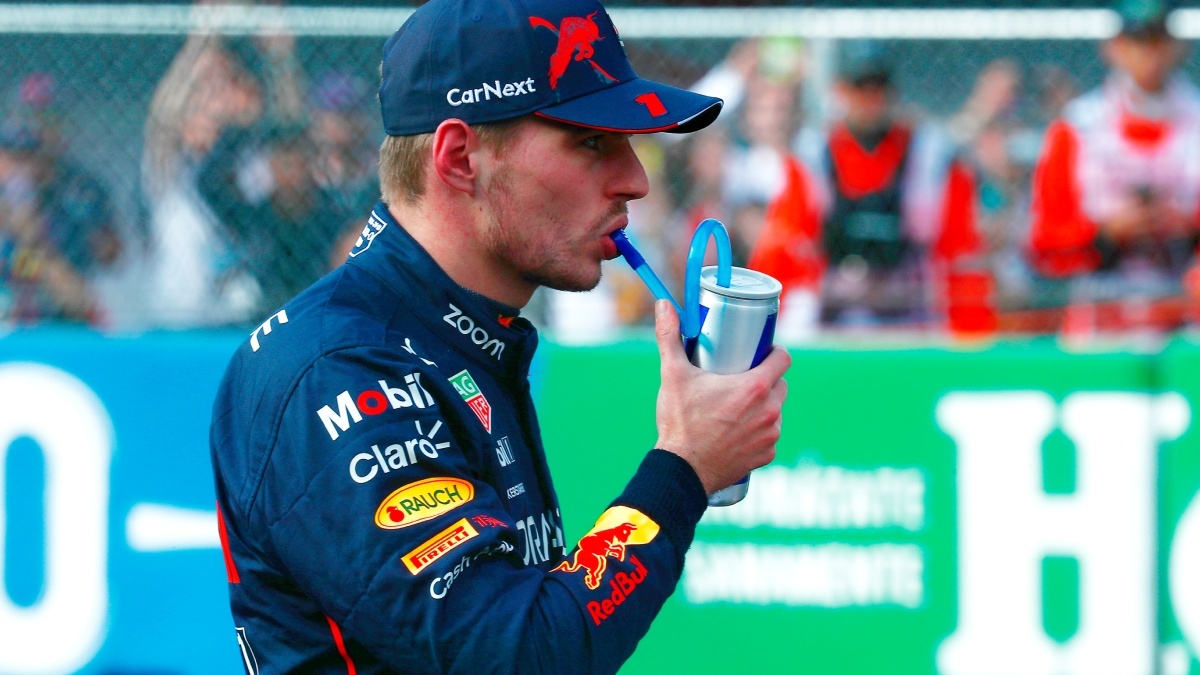 Max Verstappen rompe el silencio sobre Mercedes: La verdad tras su ...