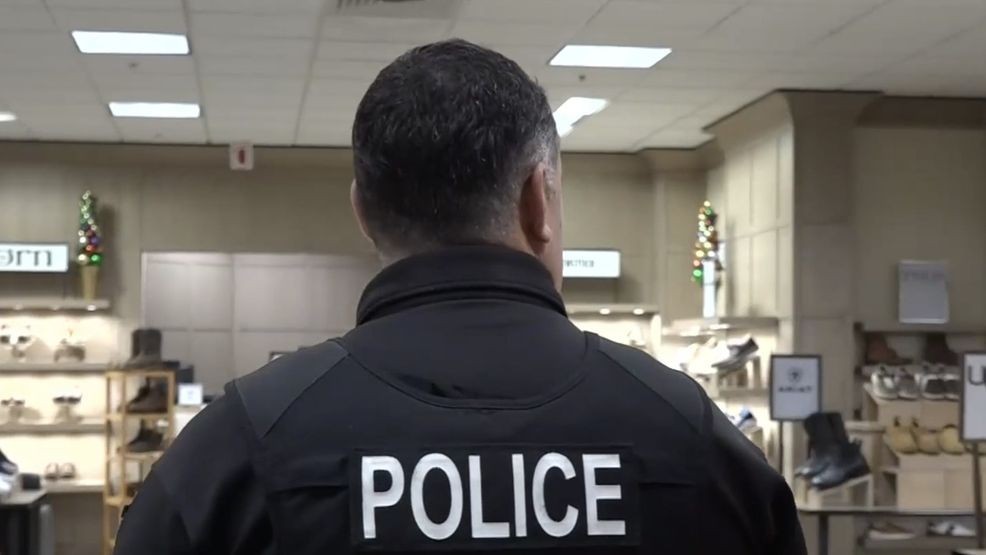 Port Arthur police enhance security at Central Mall amid holiday ...