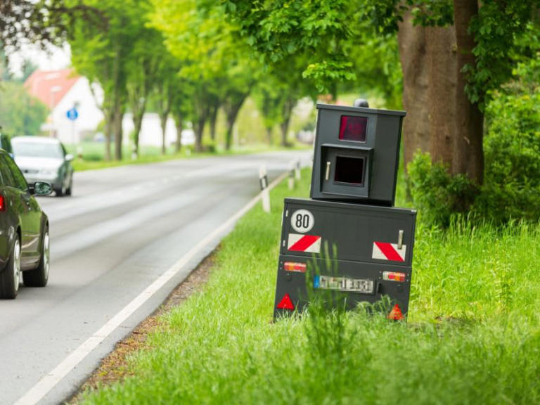 Blitzer in Nickelsdorf aktuell am Dienstag: Hier nimmt die Polizei am ...
