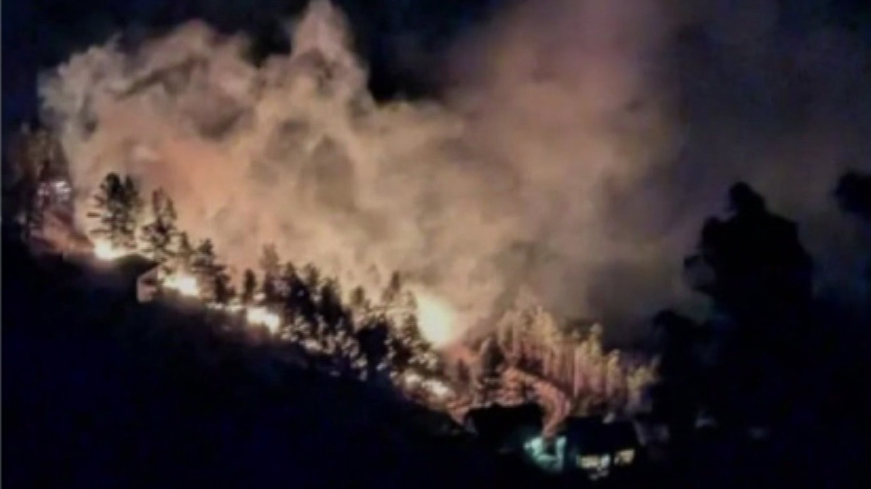 Evacuations ordered due to wildfire near trails west of Boulder