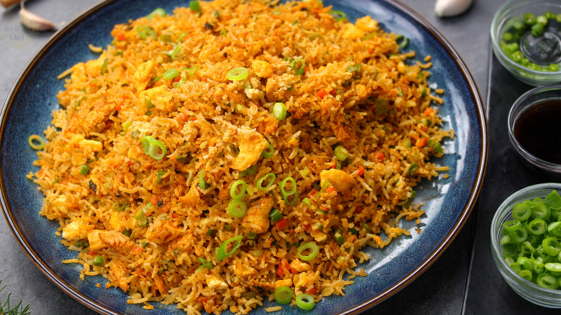 Burnt garlic and chicken tikka fried rice