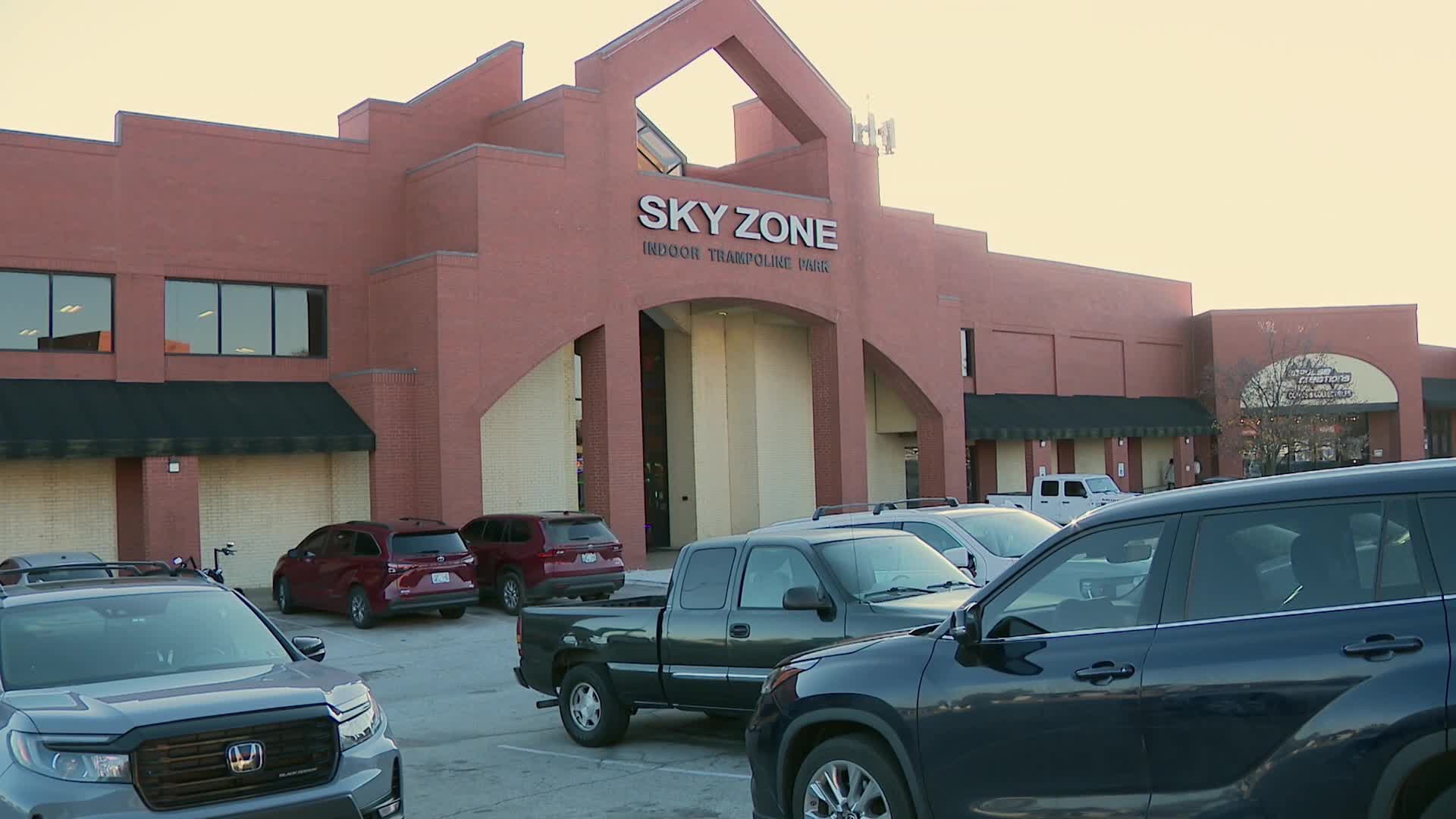 TPD: 'Chaotic' scene forced Sky Zone to close early Saturday