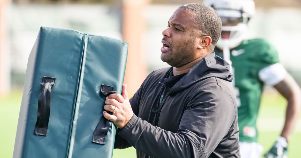 Cal names Keith Bhonapha as next running backs coach