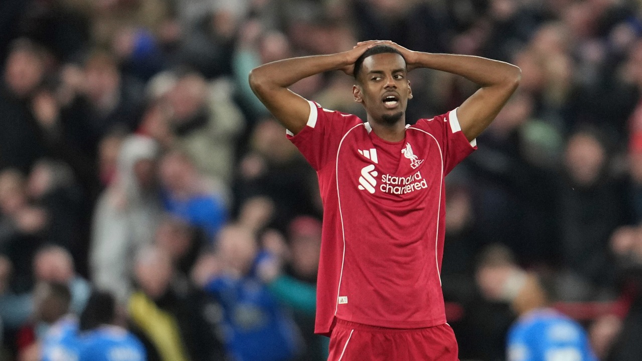 Alexander Isak's Liverpool chapter handed fresh bump: Forward undergoes ...