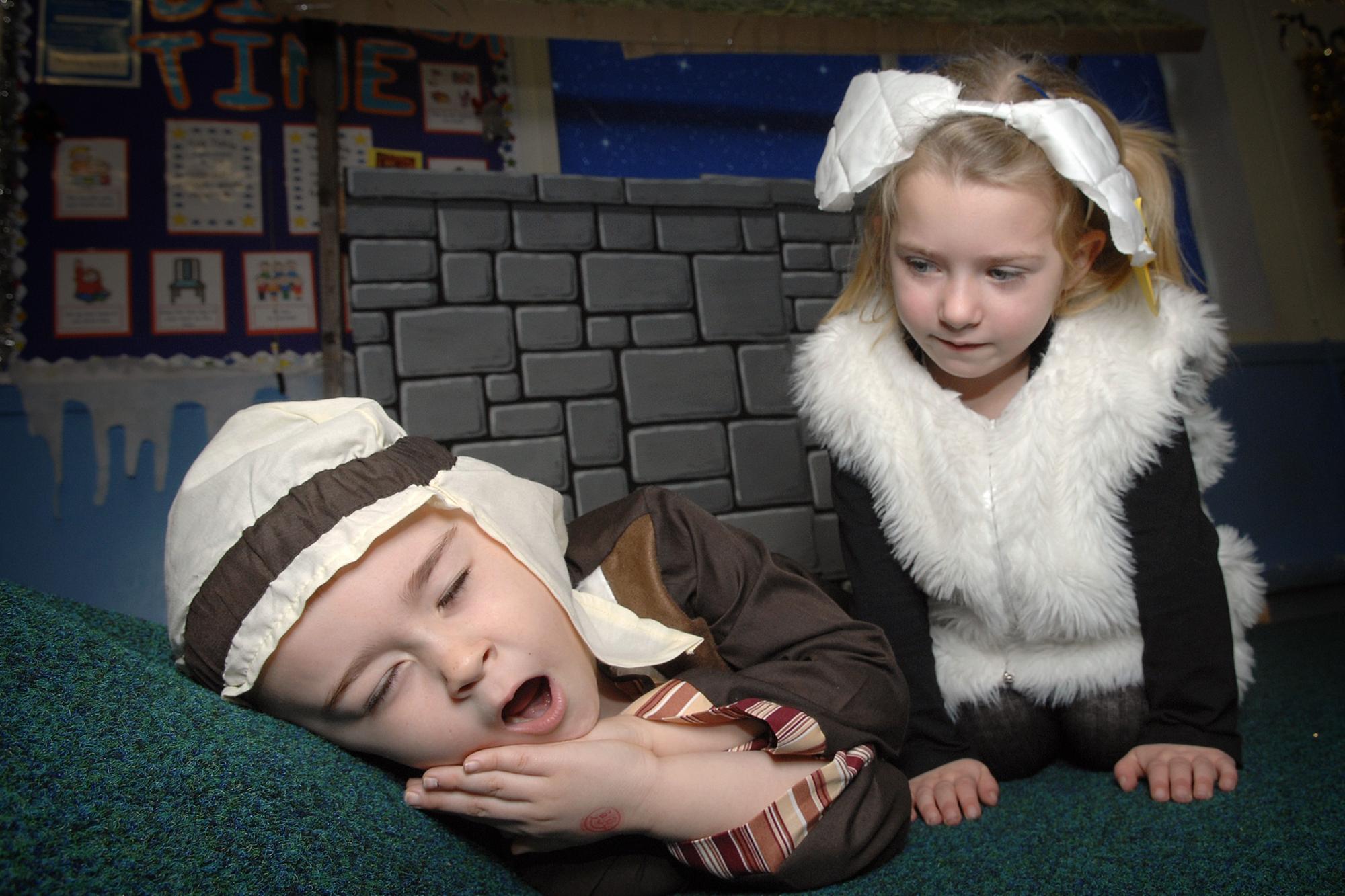 A heart-melting gallery of Wigan school Christmas plays from 2010