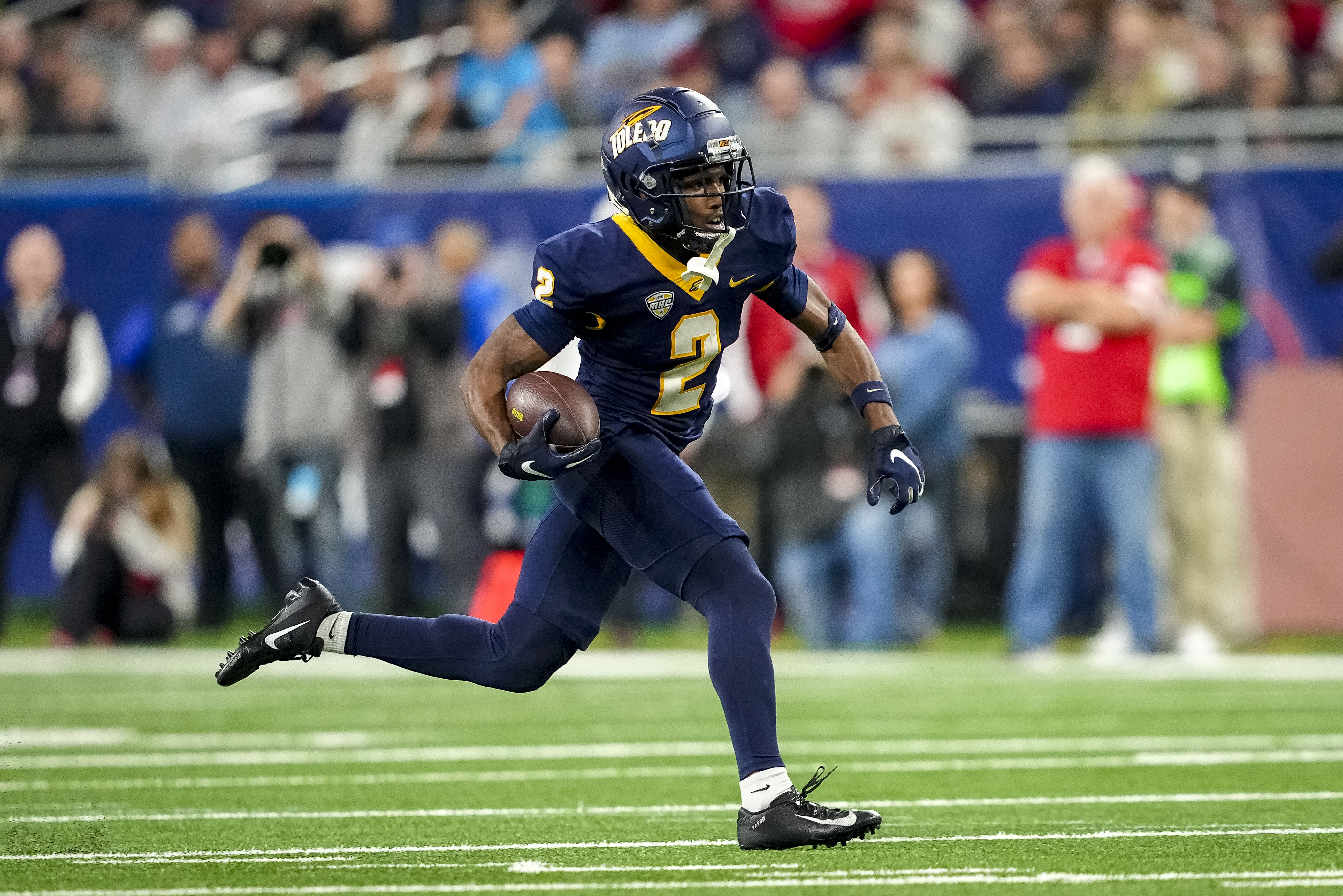 2025 Boca Raton Bowl preview: Toledo Rockets vs. Louisville Cardinals