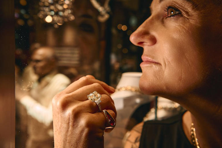 How this precious stone disrupted the engagement ring market