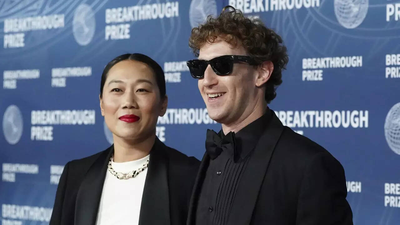 Meta CEO Mark Zuckerberg's wife once thought dating him was a big red ...