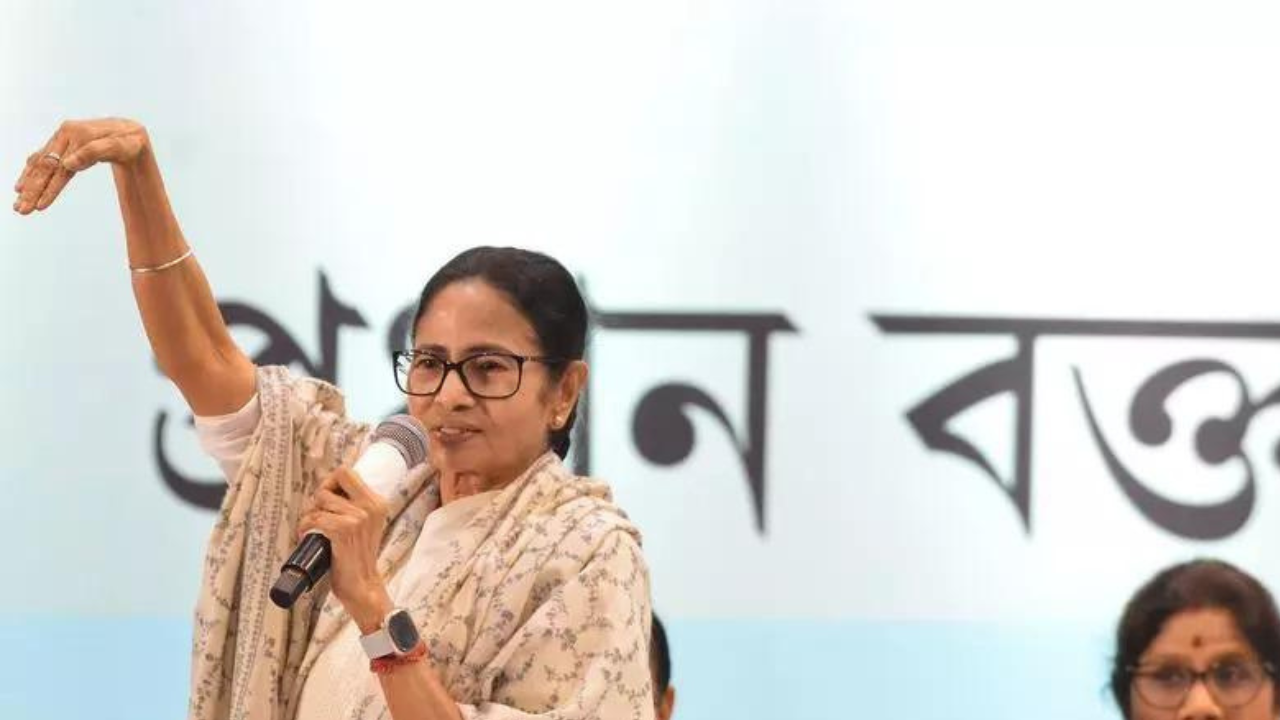 'EC led by Vanish Kumars’: Mamata Banerjee fumes over SIR rule tweaks ...
