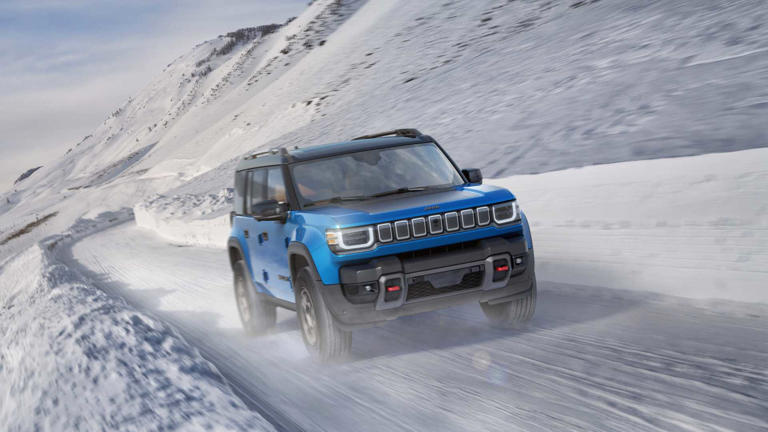 Ranking Jeep SUV models by size for 2026