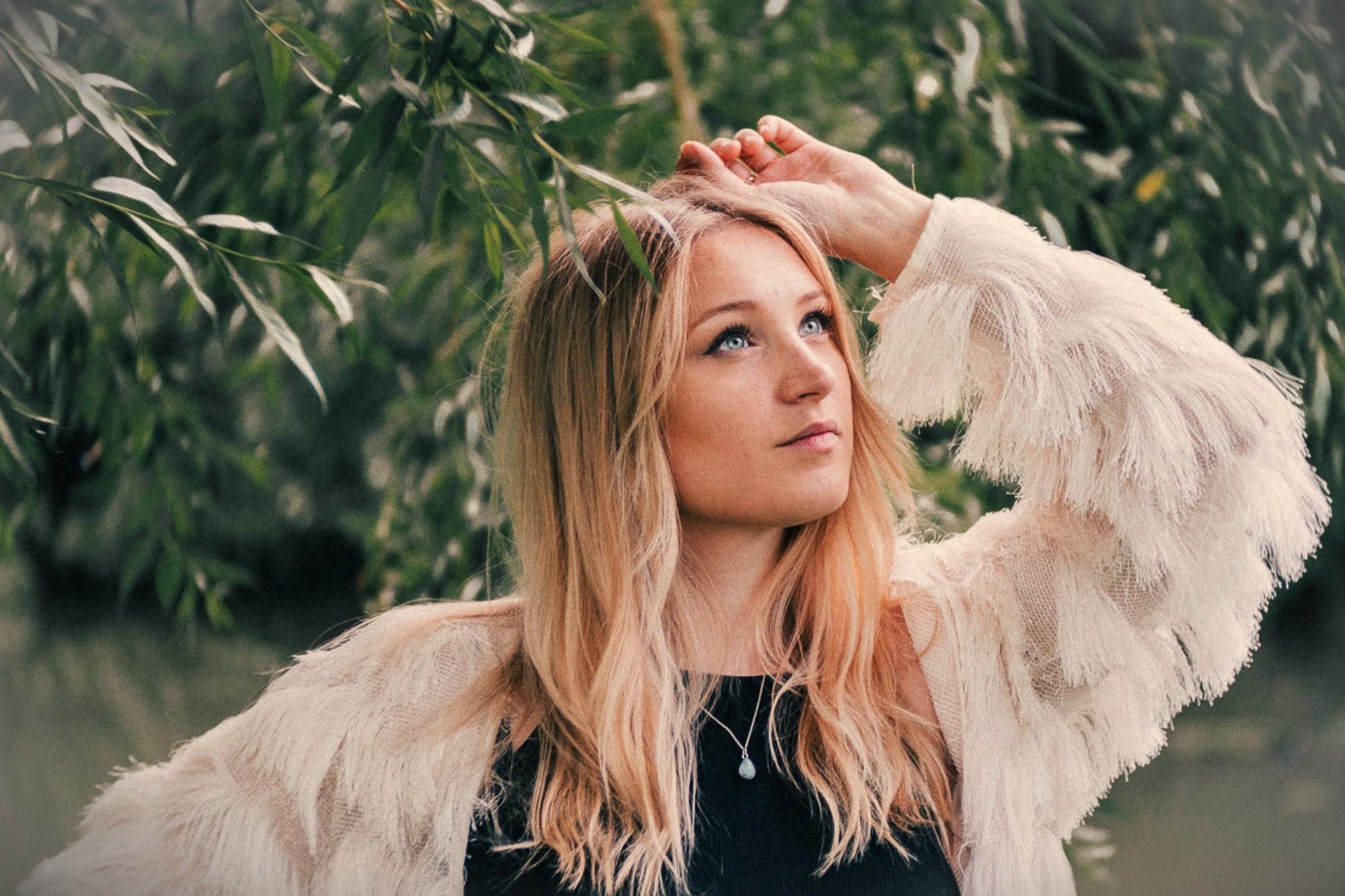 ‘Candlelight Sessions’ first act for 2026 is a principled rising star ...