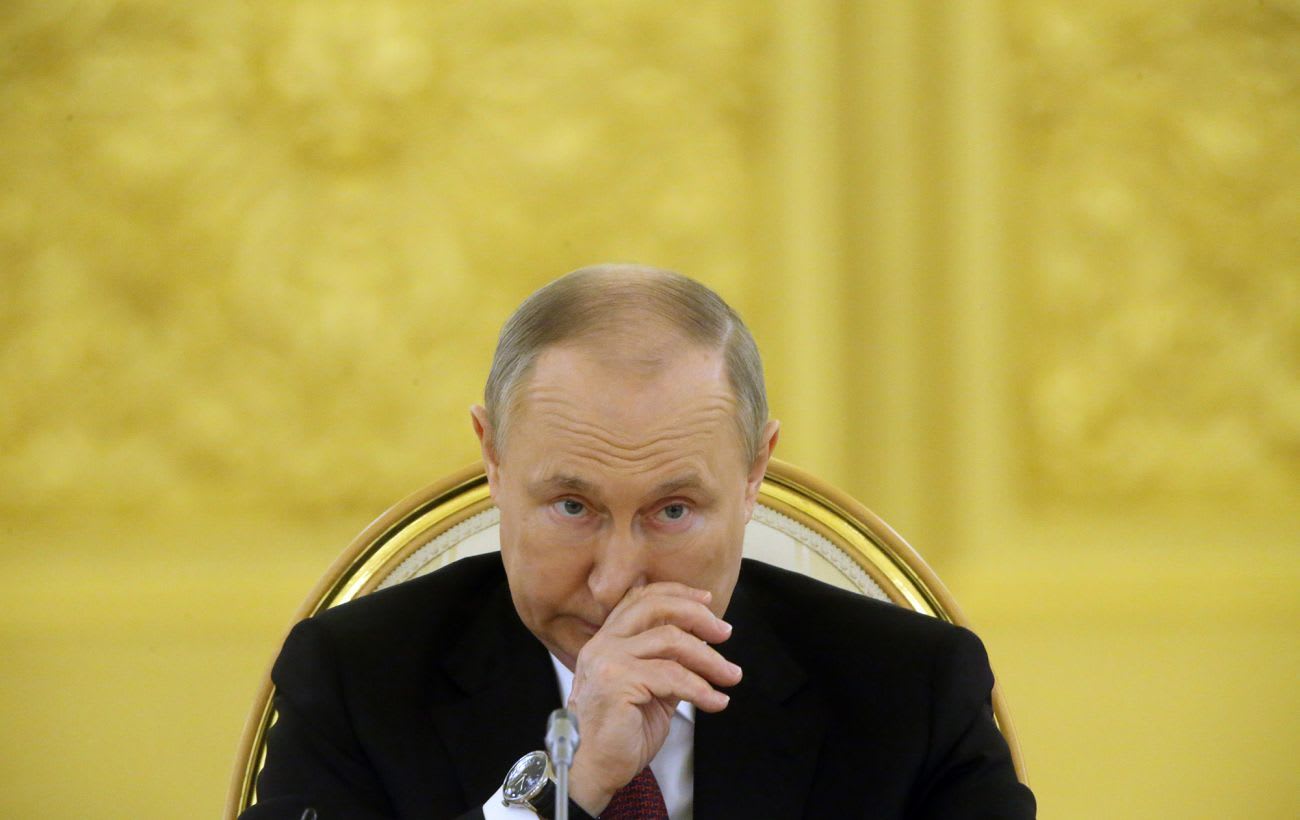 Putin's live line just got weird after double appears on camera