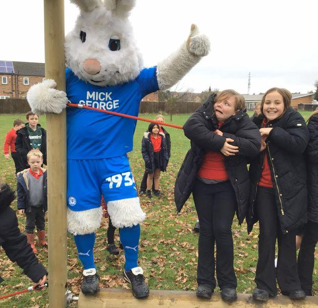 New trim trail transforms school field thanks to Friends of Burrowmoor ...