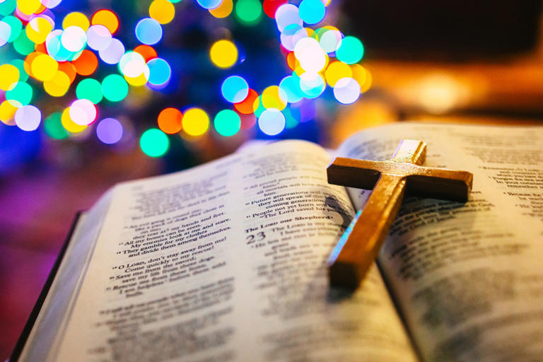 Meet the 'hot priests' enticing people to church