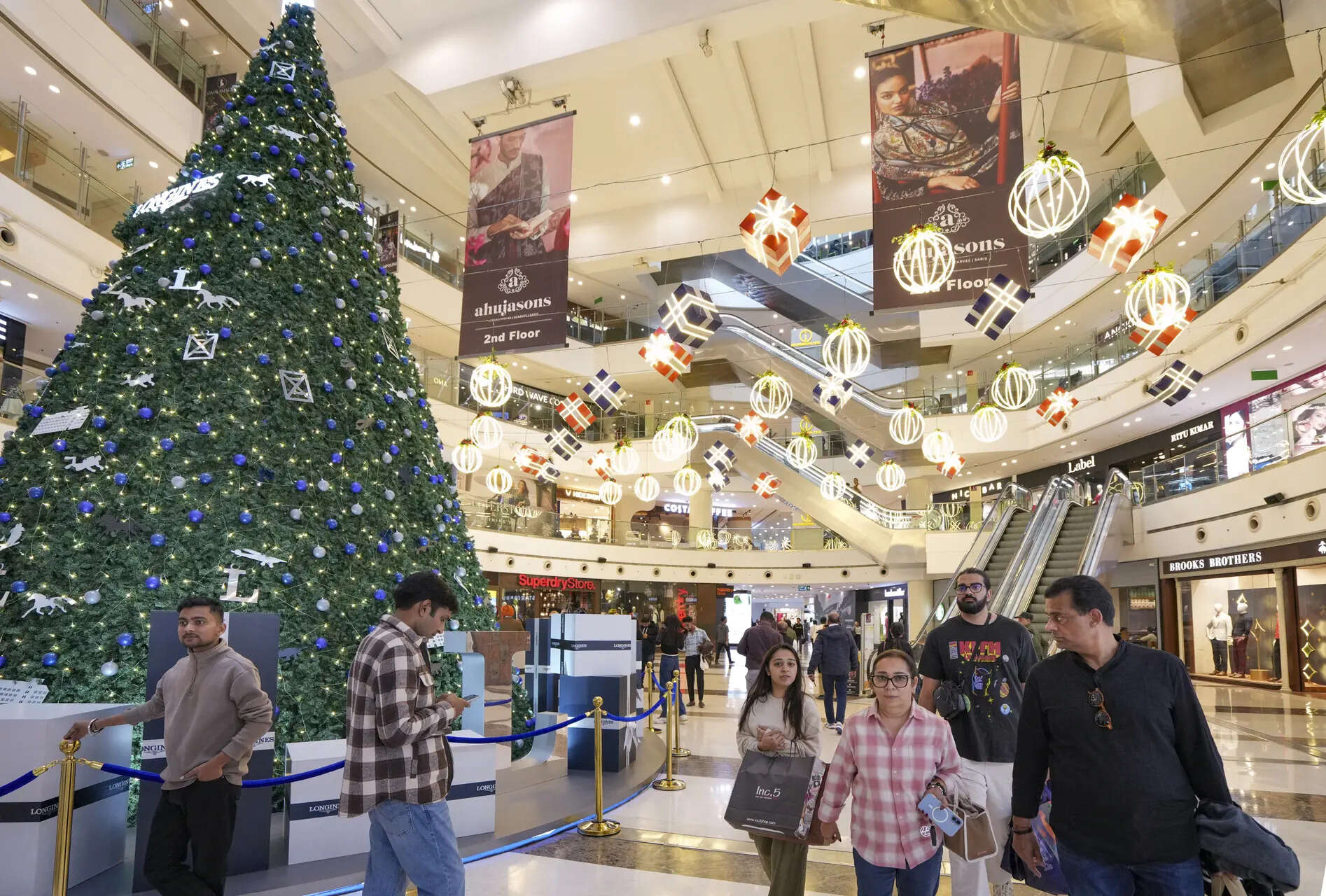 Leasing of retail spaces in malls, high streets up 15 per cent this ...