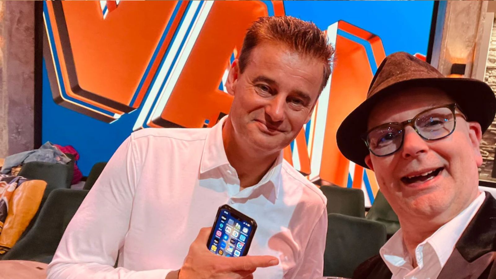 Binnenkijken: zo ziet het appartement van Wilfred Genee eruit