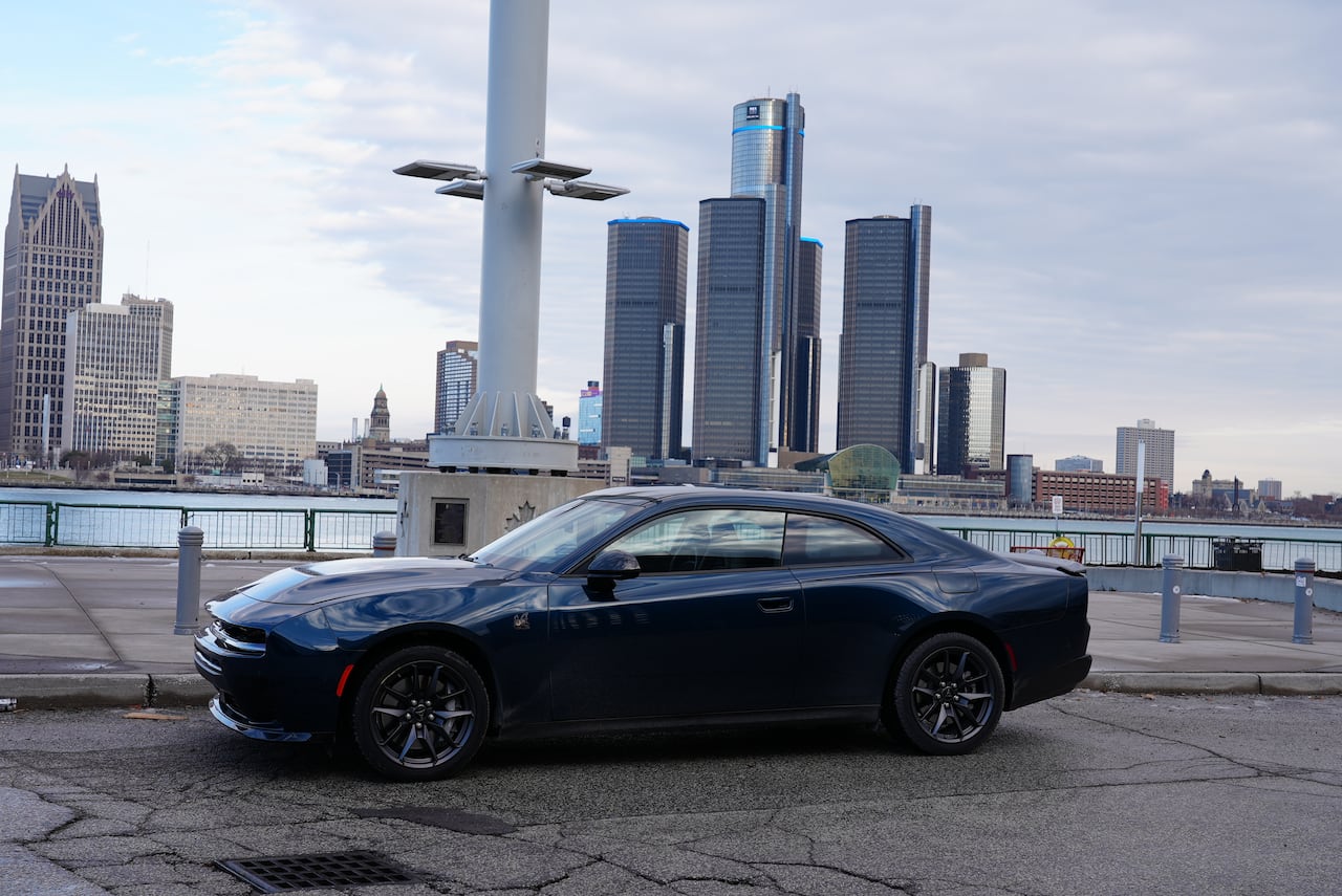Windsor-made Dodge Charger wins Car of the Year Award at the Detroit ...