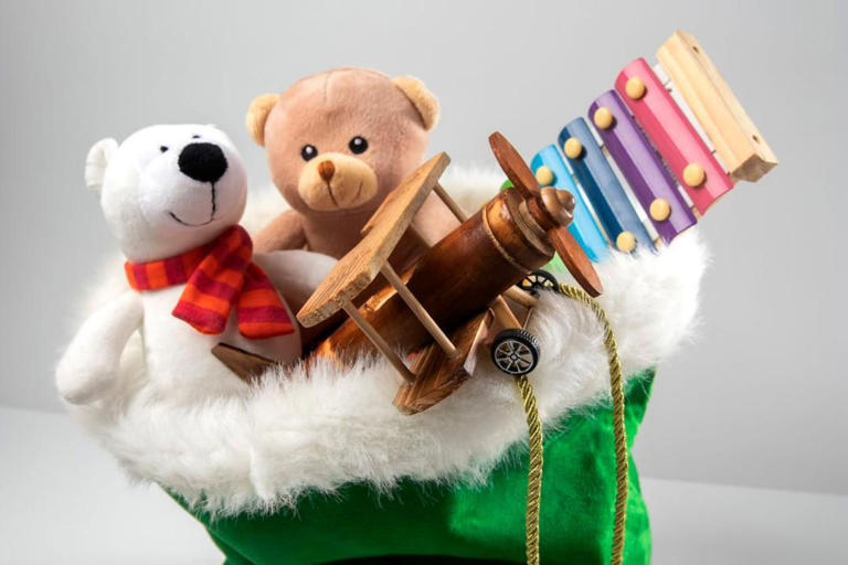 Jelang Natal, intip 9 ide parcel Natal sederhana dan aesthetic