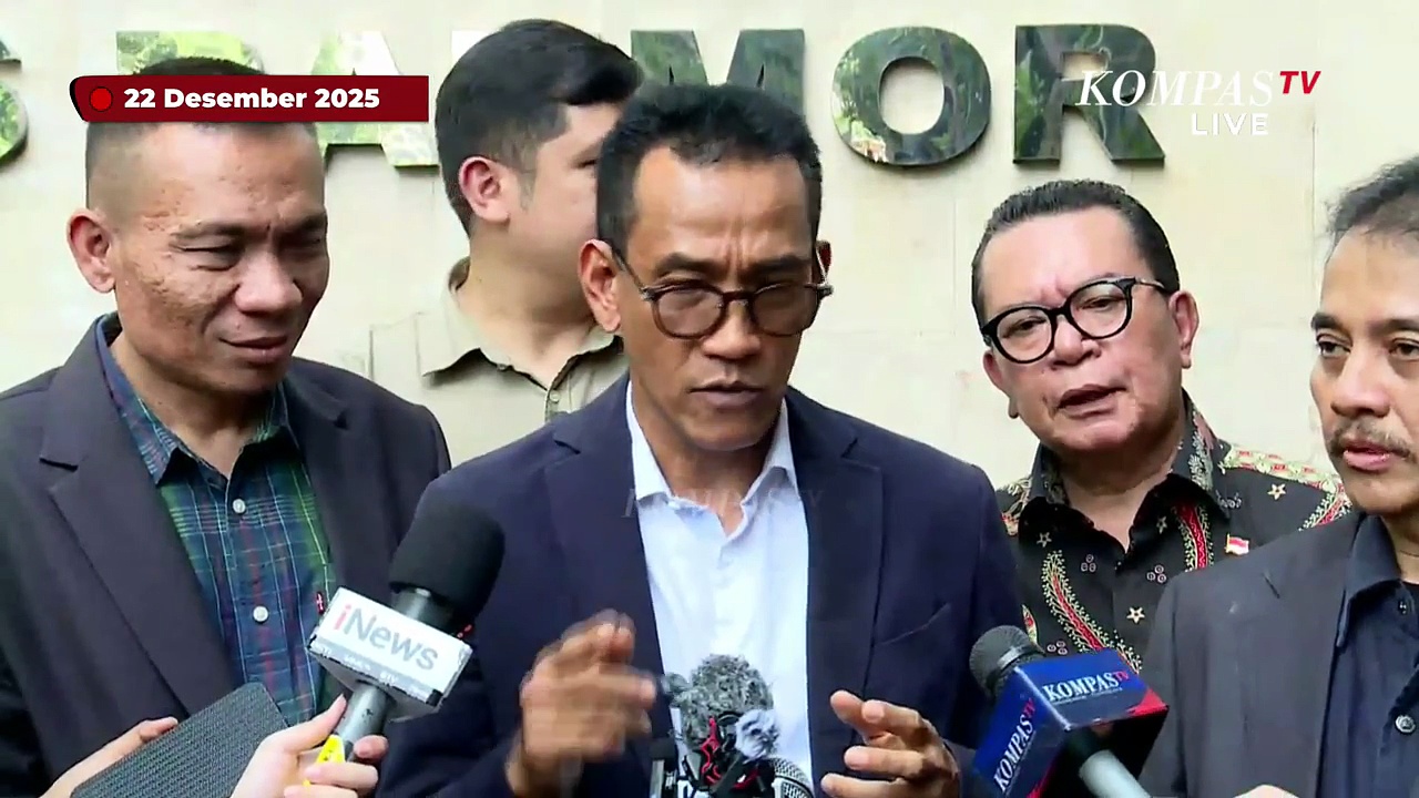 Refly Harun soal alasan di balik Roy Suryo Cs laporkan Andi Azwan ...