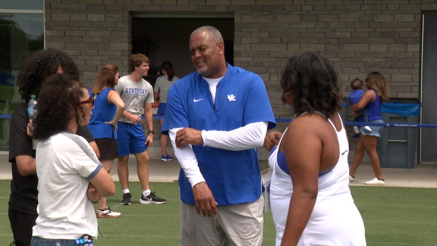 UK defensive line coach Anwar Stewart is sticking around in Lexington