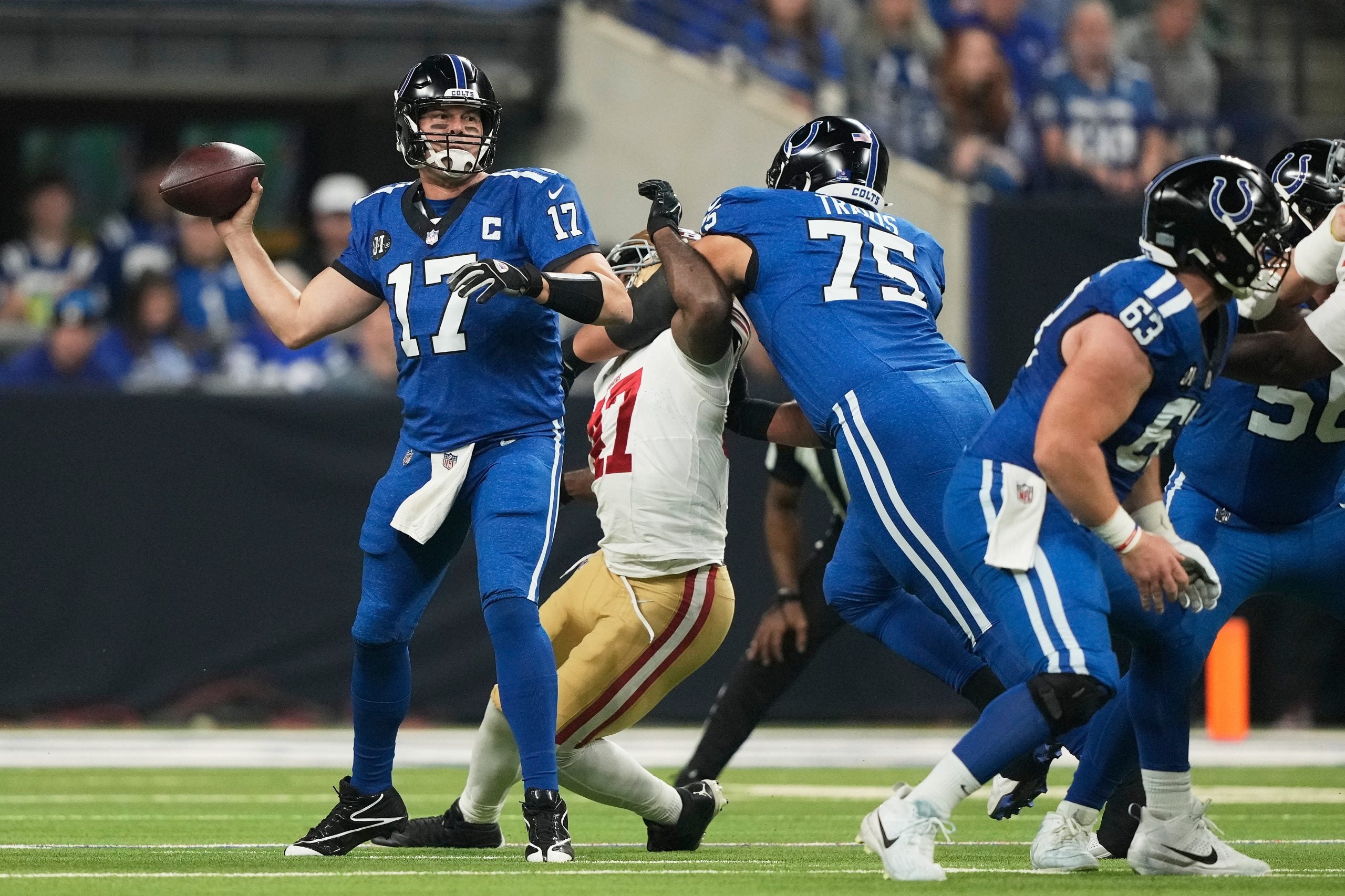 Halftime: Colts trail 49ers 24-17