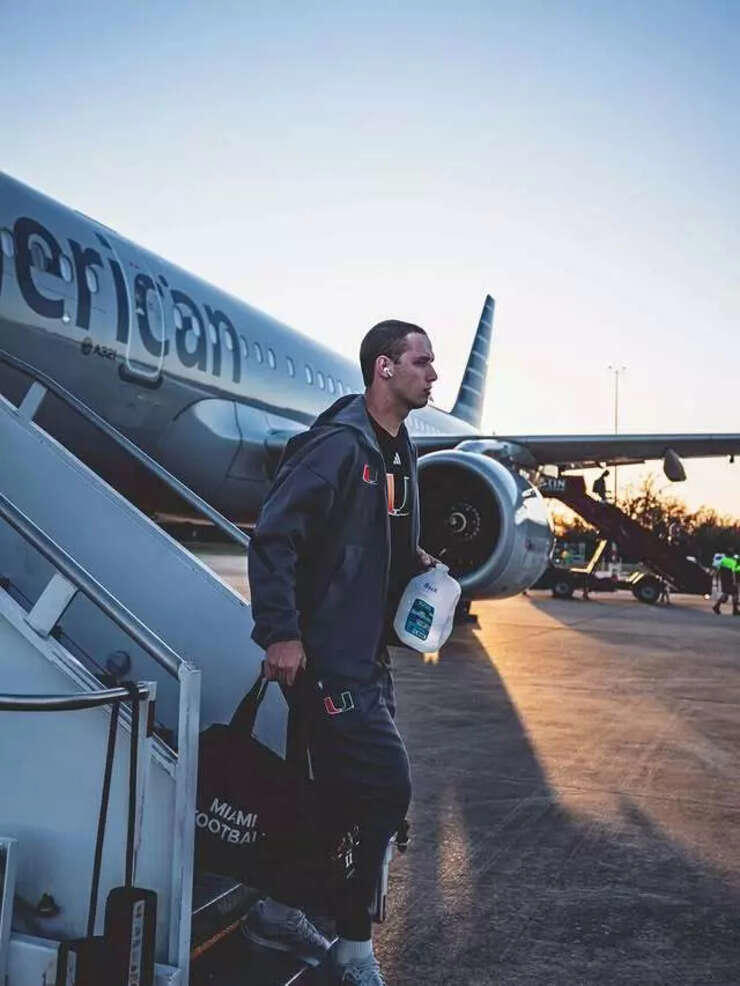 ‘Please tell me this is satire’ Carson Beck–Abella Danger dating buzz ...