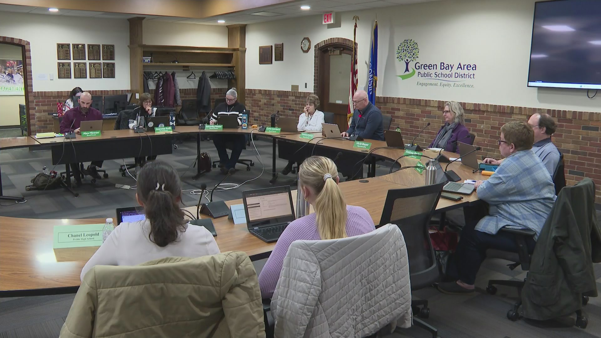 GBAPS board votes down weapon detection pilot program