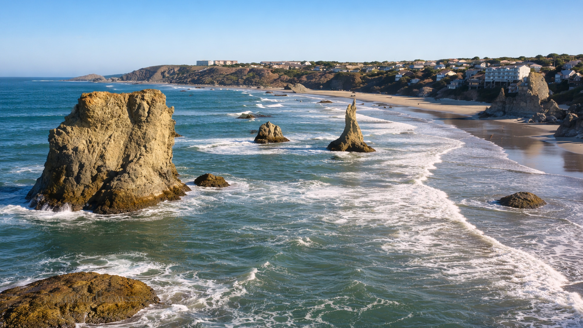 Formazioni rocciose spettacolari sulla costa
