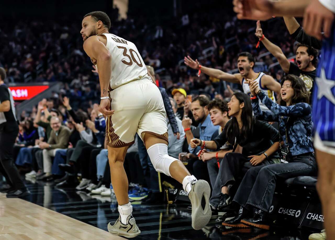 Warriors rout Magic after Draymond Green and Steve Kerr get heated on ...