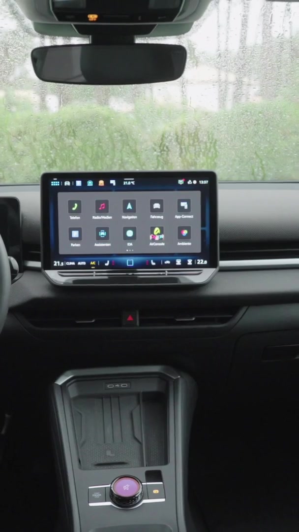 The new Volkswagen T-Roc in Celestial Blue Metallic - Interior design