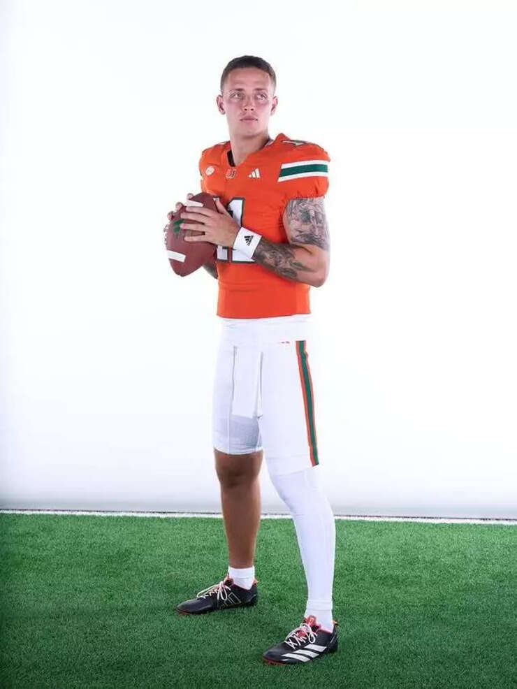 ‘Please tell me this is satire’ Carson Beck–Abella Danger dating buzz ...