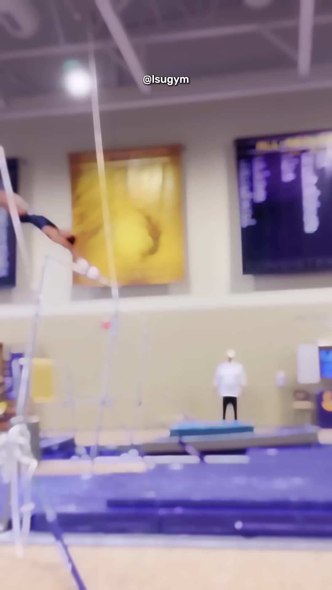 Rate this dismount by Haleigh Bryant from 1-10🔥