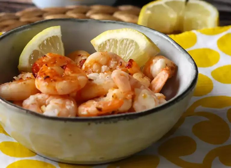 Shrimps cooked in the air fryer, a simple and tasty recipe