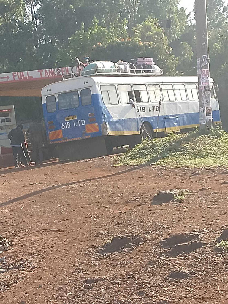 Survivor 9: Kenyans excited as old bus successfully reaches Busia from ...