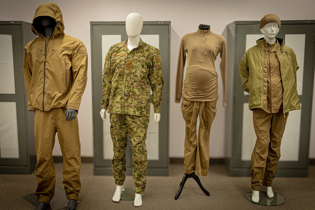 For decades, Canada's military had no combat uniforms designed for ...