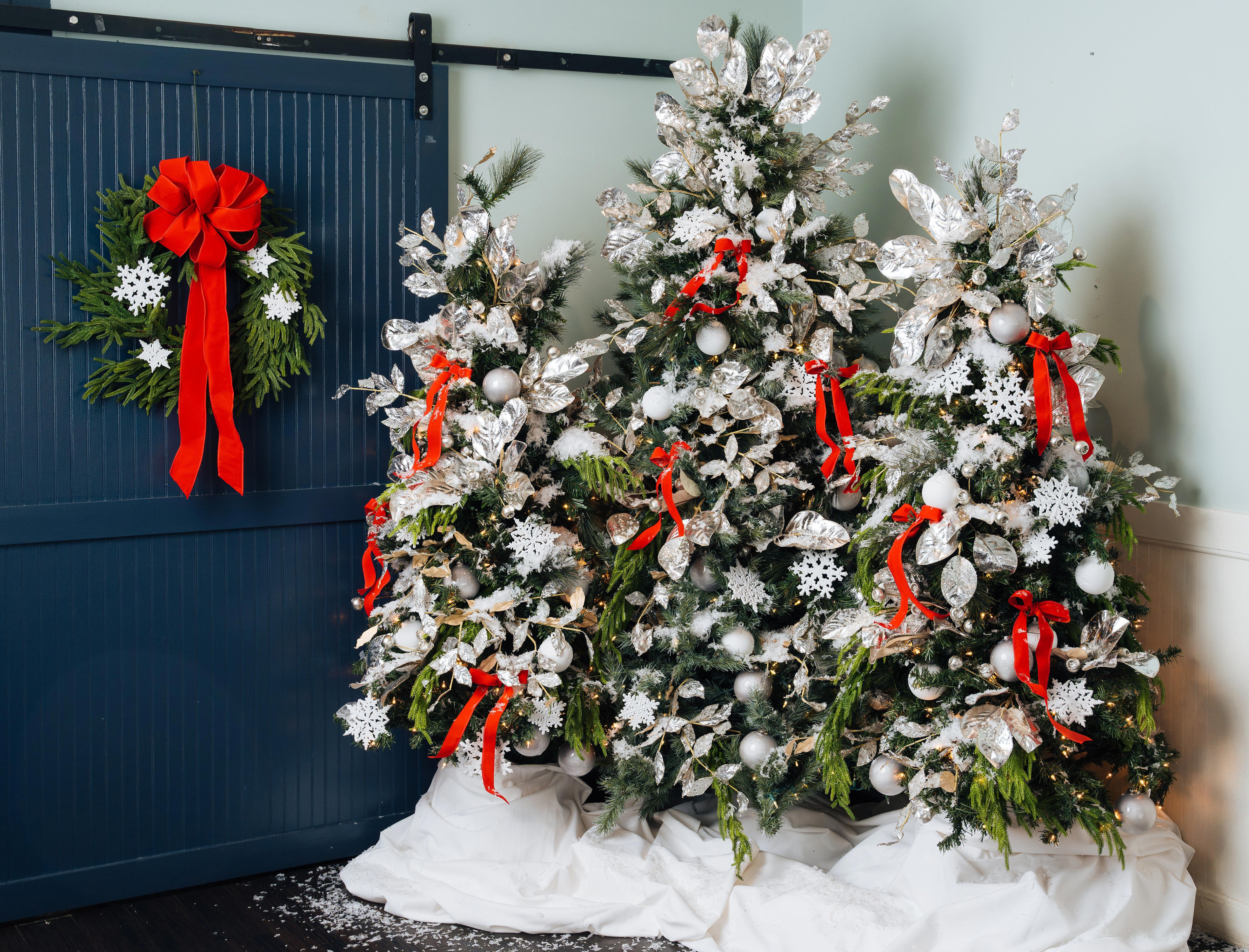 Trump orders 2 extra days off for Christmas. Who gets a long holiday?