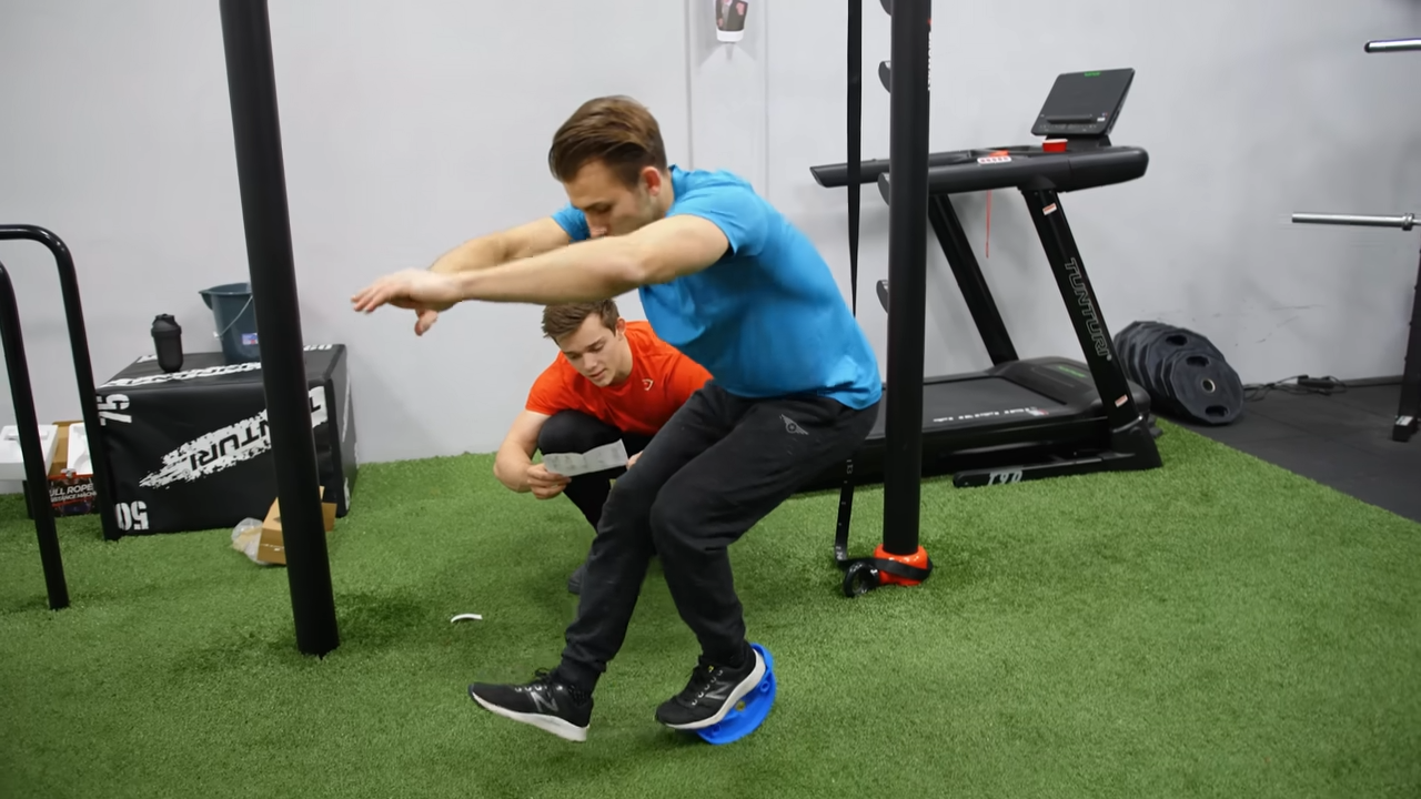 Can you build muscle with ultra-compact workout gear?