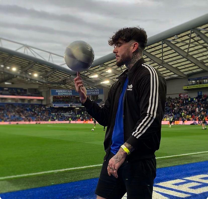 Freestyle star Jay Rosa to relaunch football academy across ...