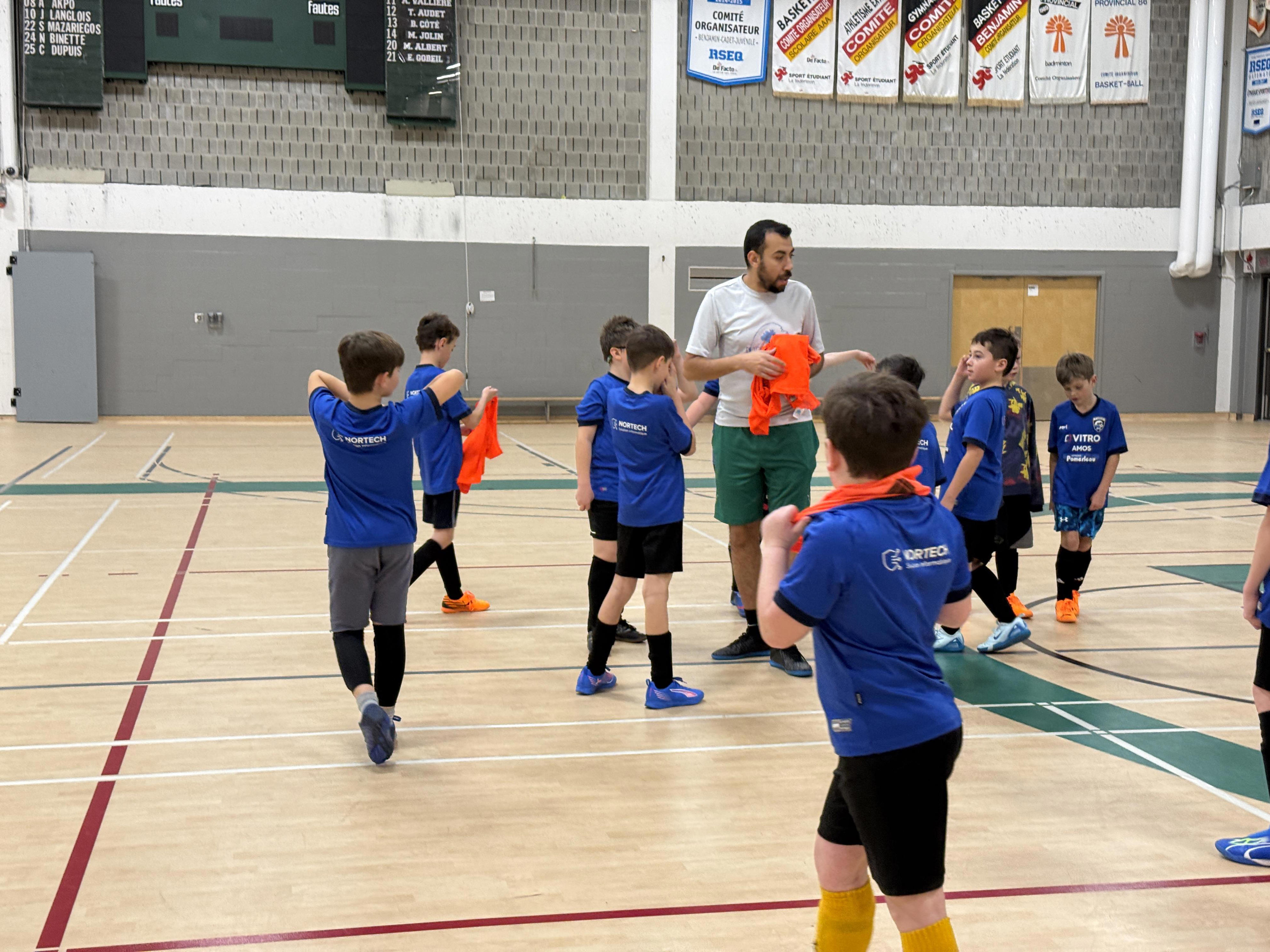 Le manque de plateaux sportifs nuit au développement du futsal à Amos