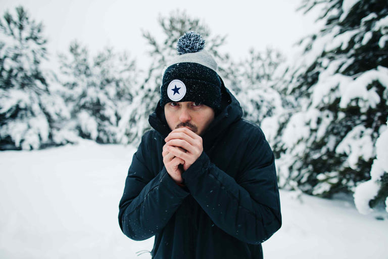 What happens to your lungs in the cold?