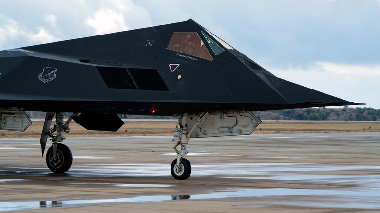 Top Gun tech: 5 incredible features inside modern fighter jets
