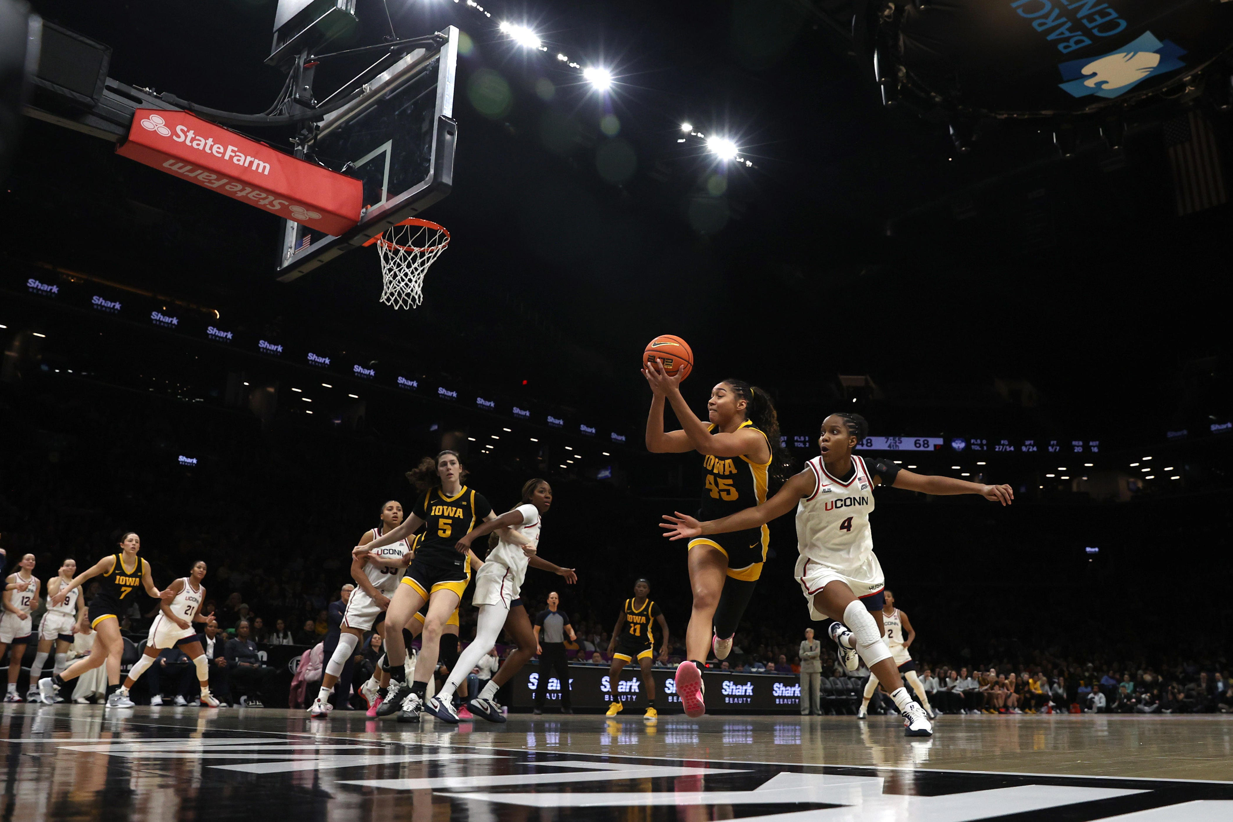 Iowa women's basketball slips in latest AP Top 25 rankings