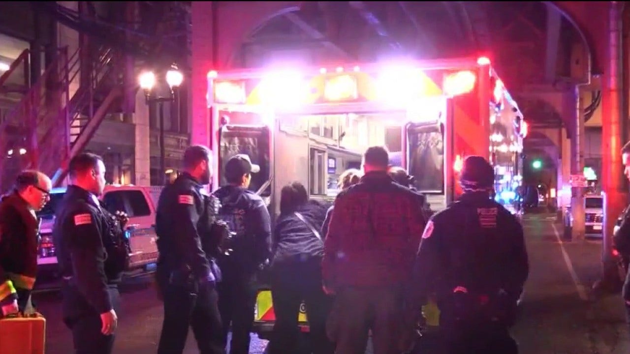 CTA Pink Line train shooting: Man killed, another wounded in Chicago's Loop