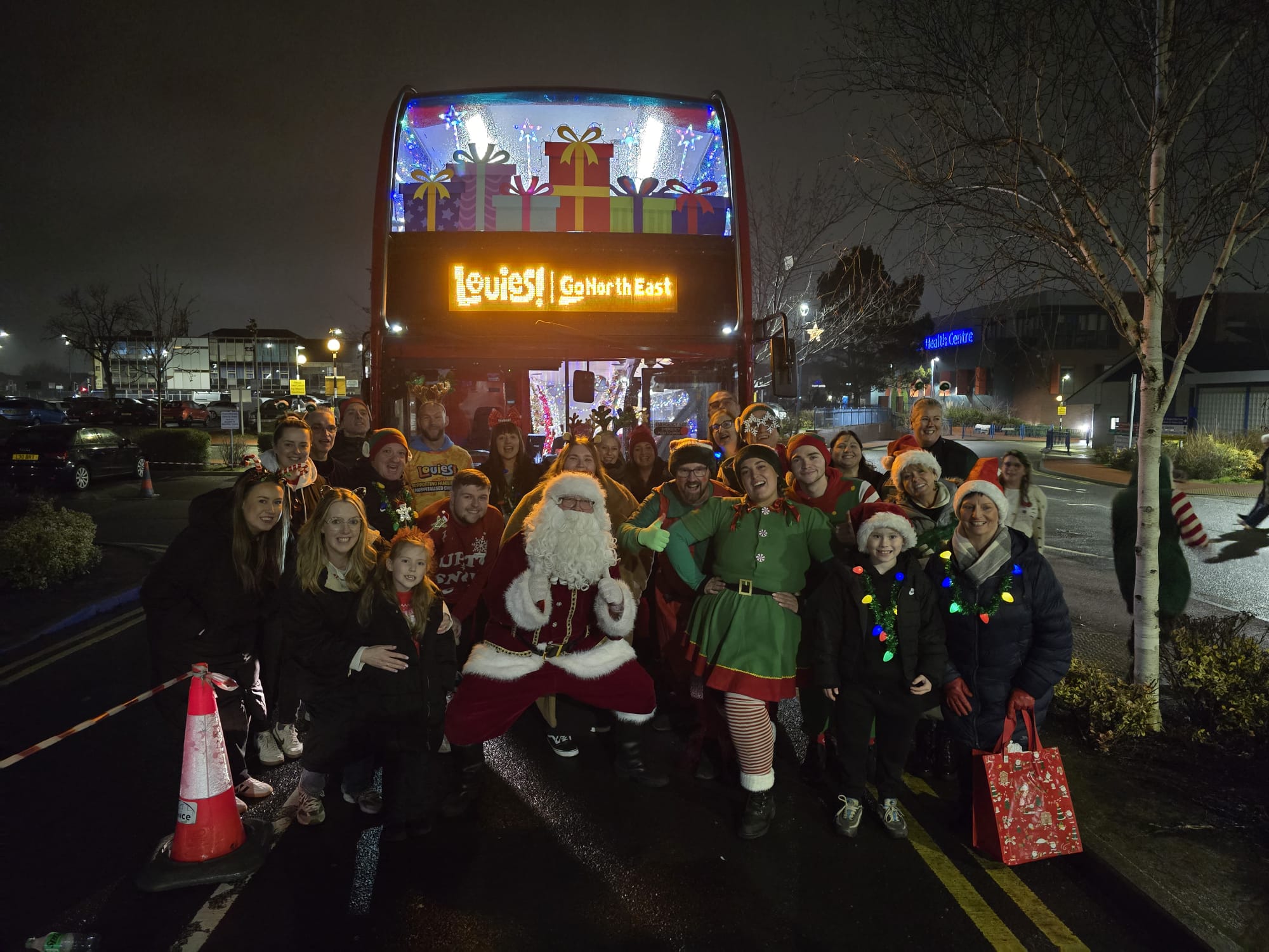 See Santa bus light up Christmas for staff and families at Sunderland ...