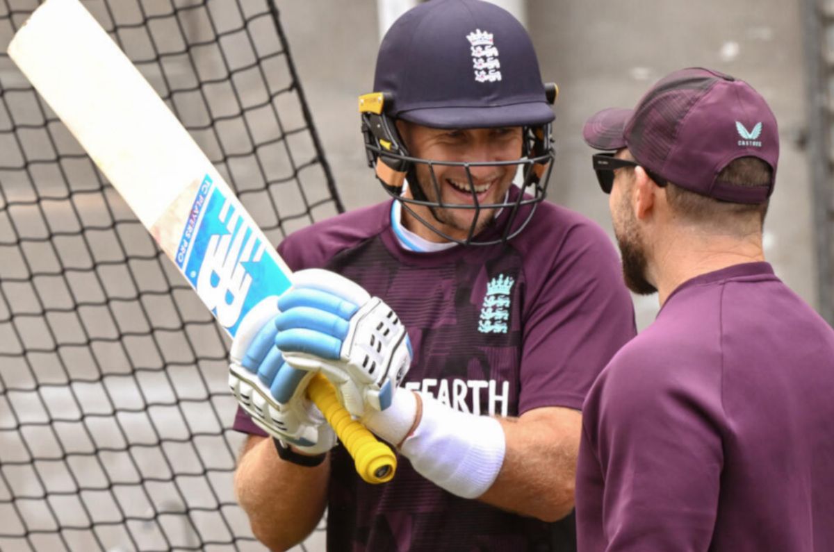 England to investigate reports of 'stag-do' Ashes drinking