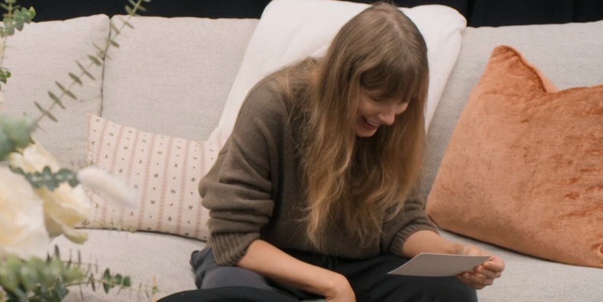 Taylor Swift just read the most romantic private letter from Travis Kelce
