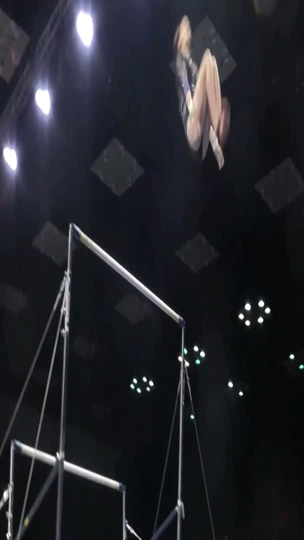 I do not like bars. + New skill alert: Clear hip Nabieva 1/2 by Sanne ...